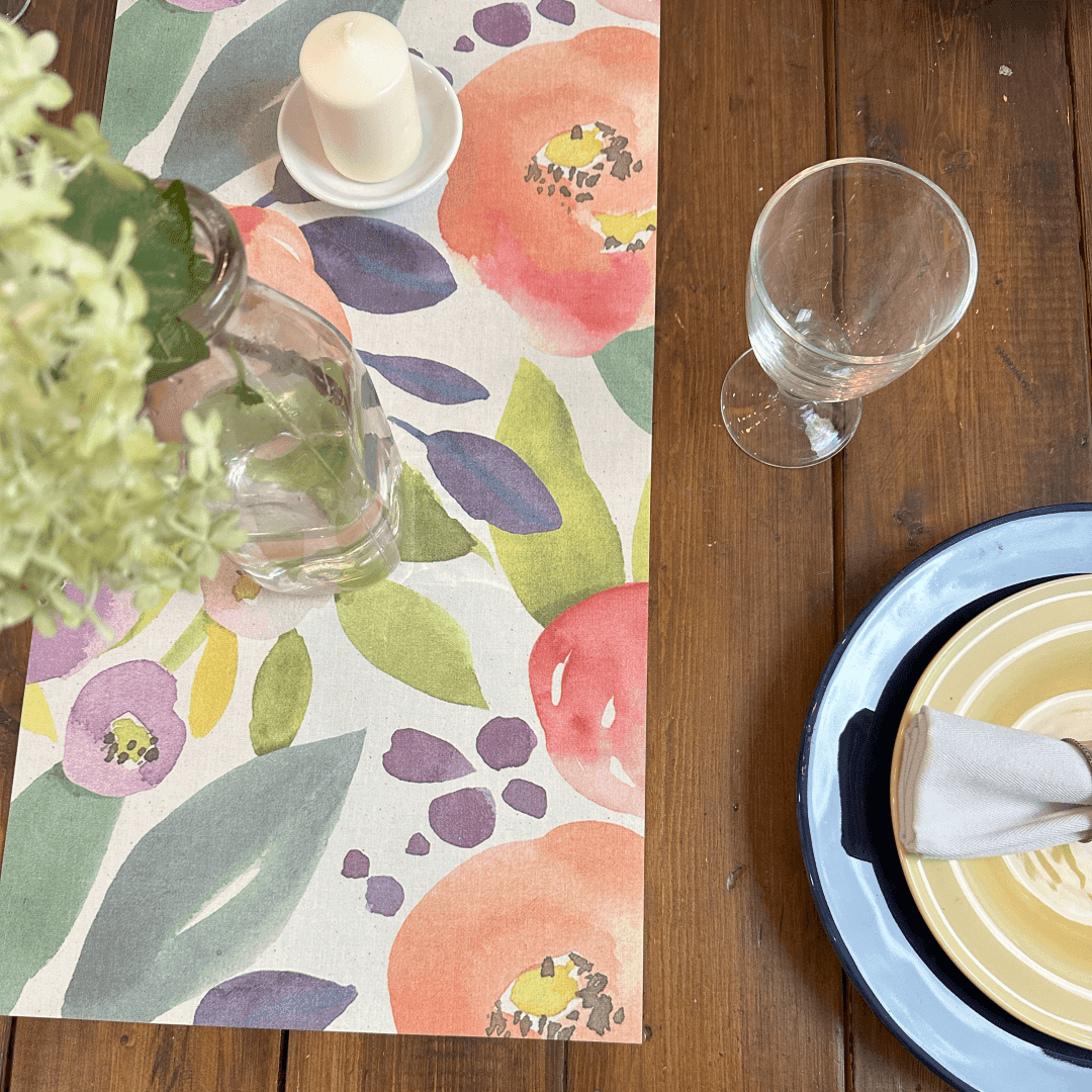 Vera Table Runner | Red - Premium Vinyl Mat – Carolina Creekhouse